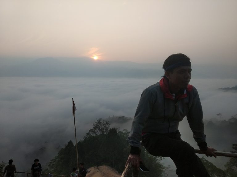 Menyibak Tabir Penemu Pertama ‘Negeri Diatas Awan’ Citorek